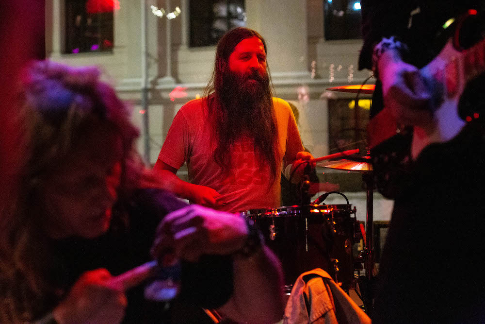 Musikkavisen Puls: Da Sydney 78’ kom til byen – en nær AC/DC-opplevelse